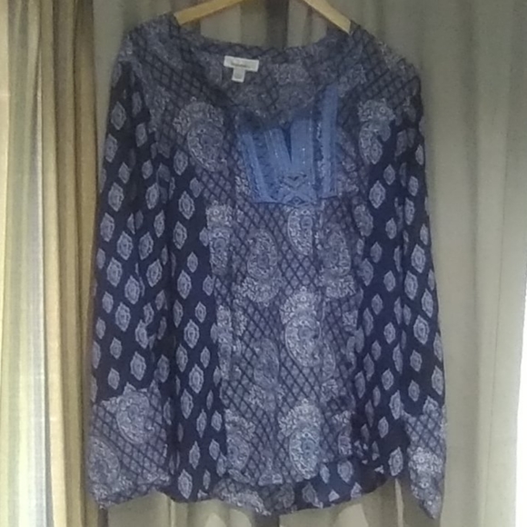 dressbarn | Tops | Designer Dress Barn Womens Flowing Sheek Top | Poshmark